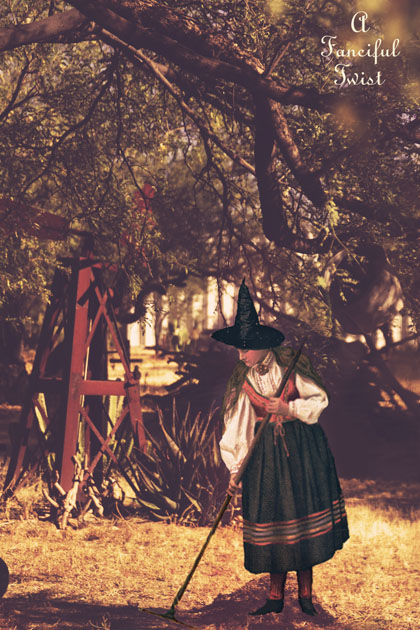 A Halloween Party on the Way.... - A Fanciful Twist